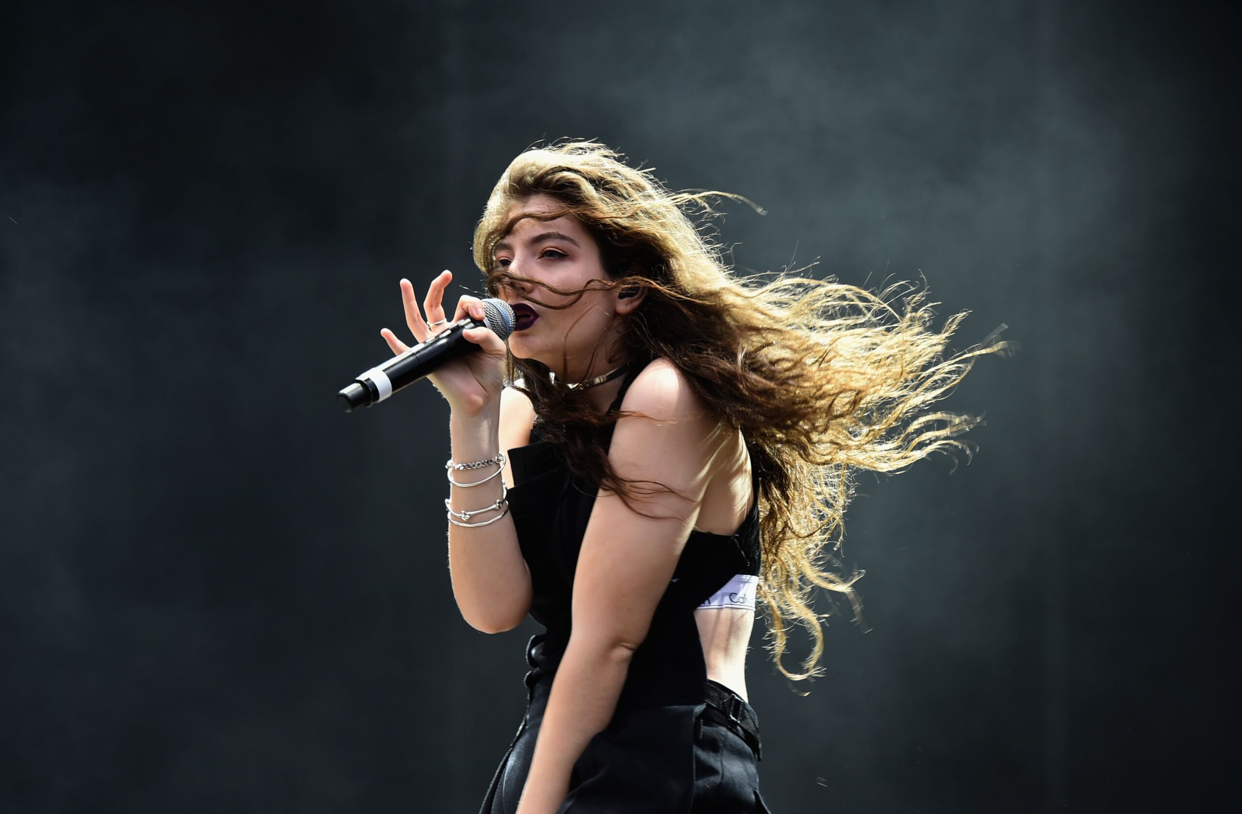 Lorde on bringing her Solar Power tour home...